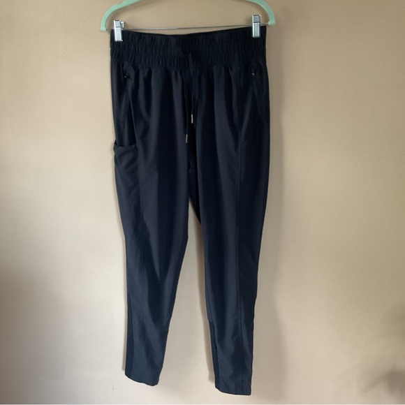 all in motion | Pants & Jumpsuits | All In Motion Tapered Woven Pants ...